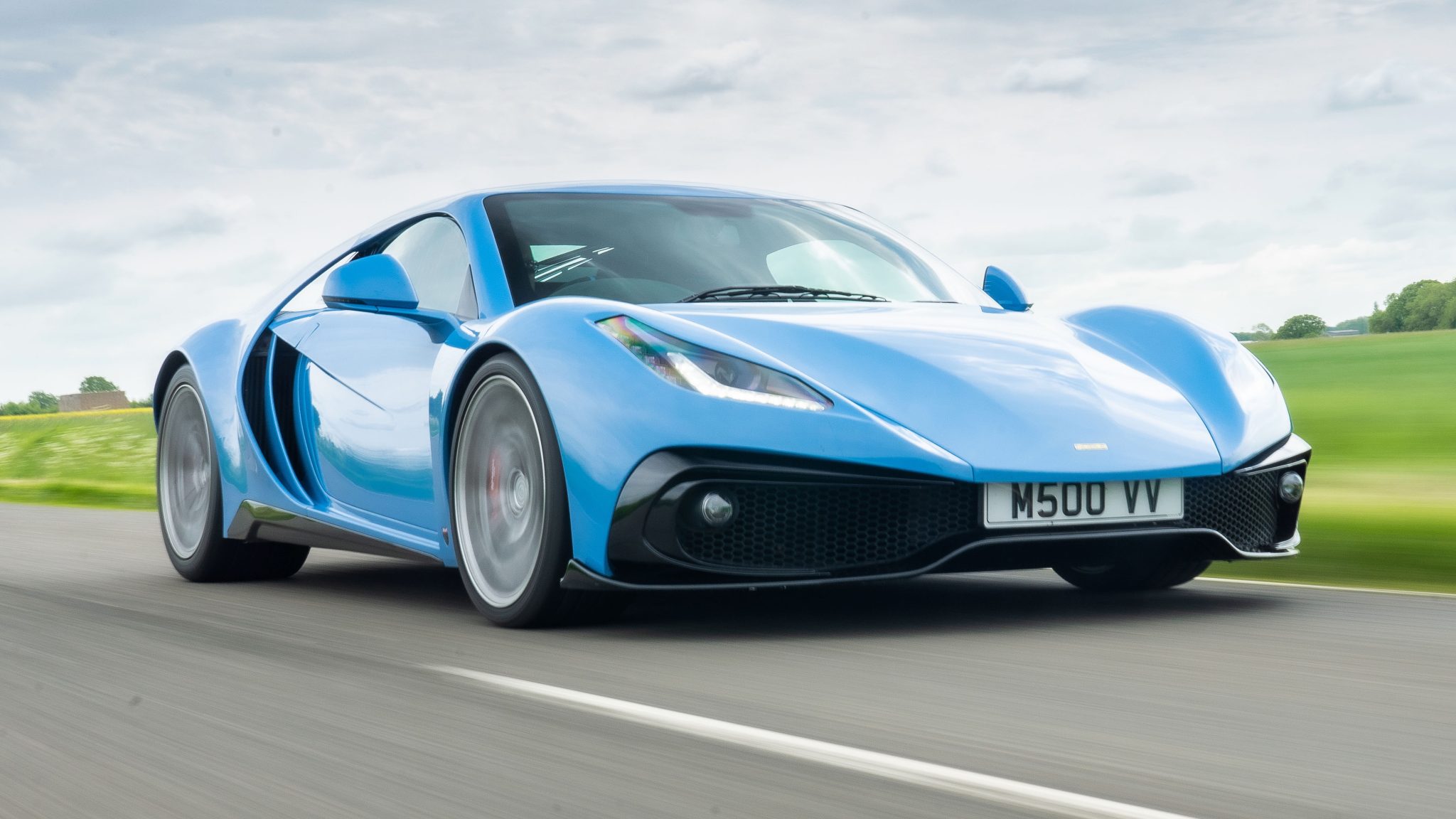 Top 13 British Car Brands - ExperienceFerrari