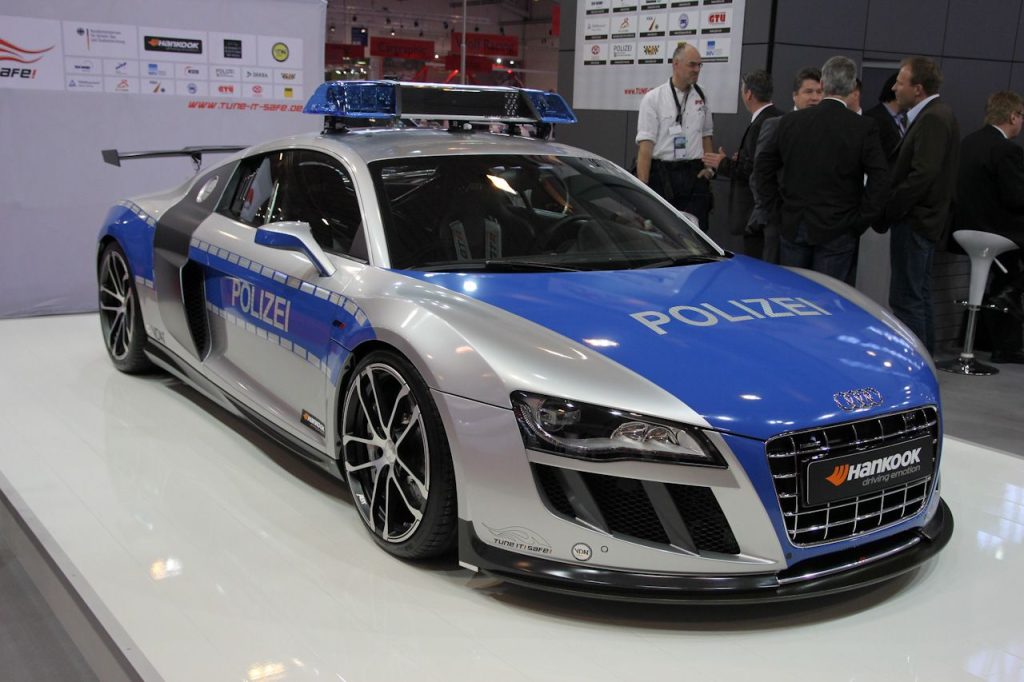Top 10 Fastest Police Cars In The World