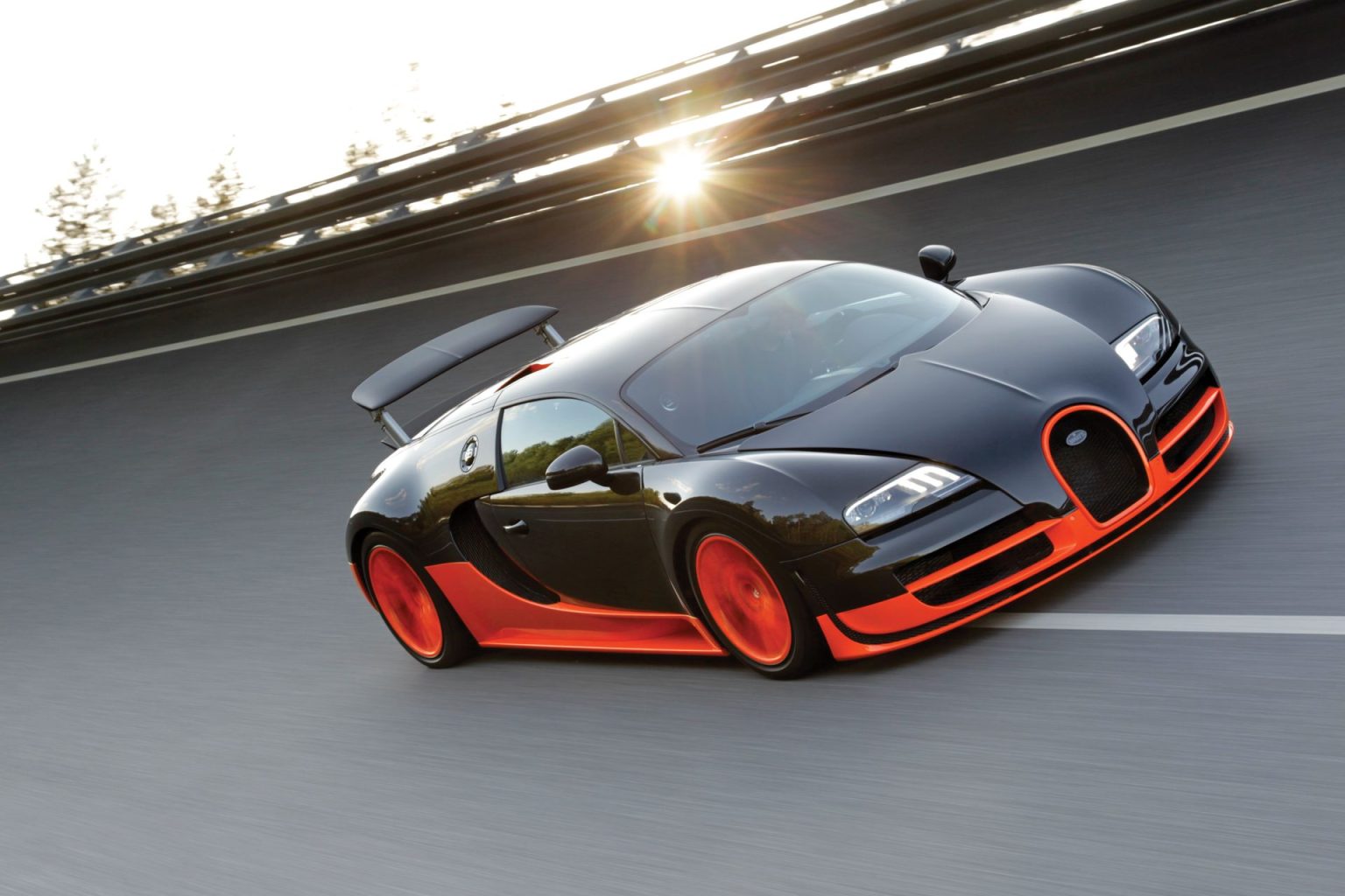 Top 30 Fastest Cars in The World - ExperienceFerrari